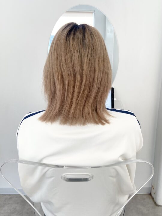 gray beige｜ヘアカタログ｜アリミノヘアカタログ｜IROTRIP（イロトリップ）