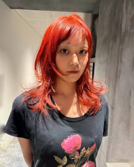 レッドを組み合わせたオレンジカラー｜ヘアカタログ｜アリミノヘアカタログ｜IROTRIP（イロトリップ）