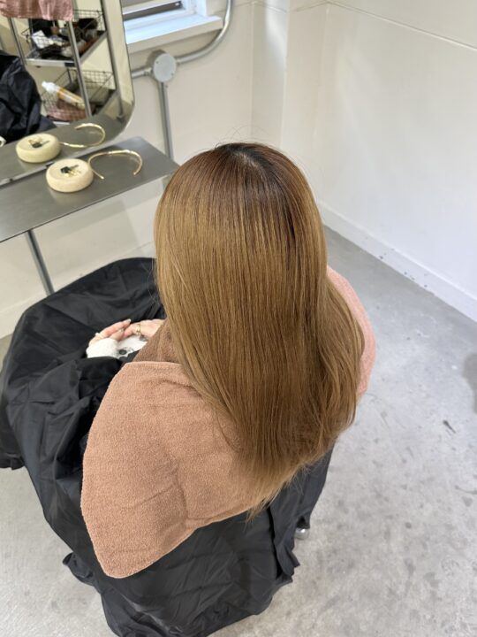 smoky beige｜ヘアカタログ｜アリミノヘアカタログ｜IROTRIP（イロトリップ）