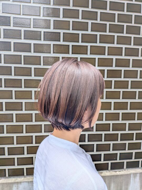 アッシュグレージュ｜ヘアカタログ｜アリミノヘアカタログ｜IROTRIP（イロトリップ）